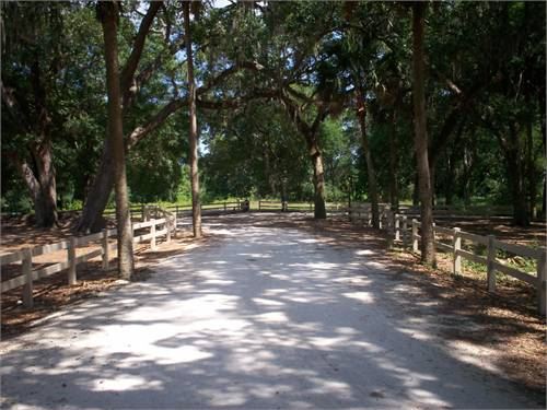 Locations Hub - Lake Jem Park & Boat Ramp