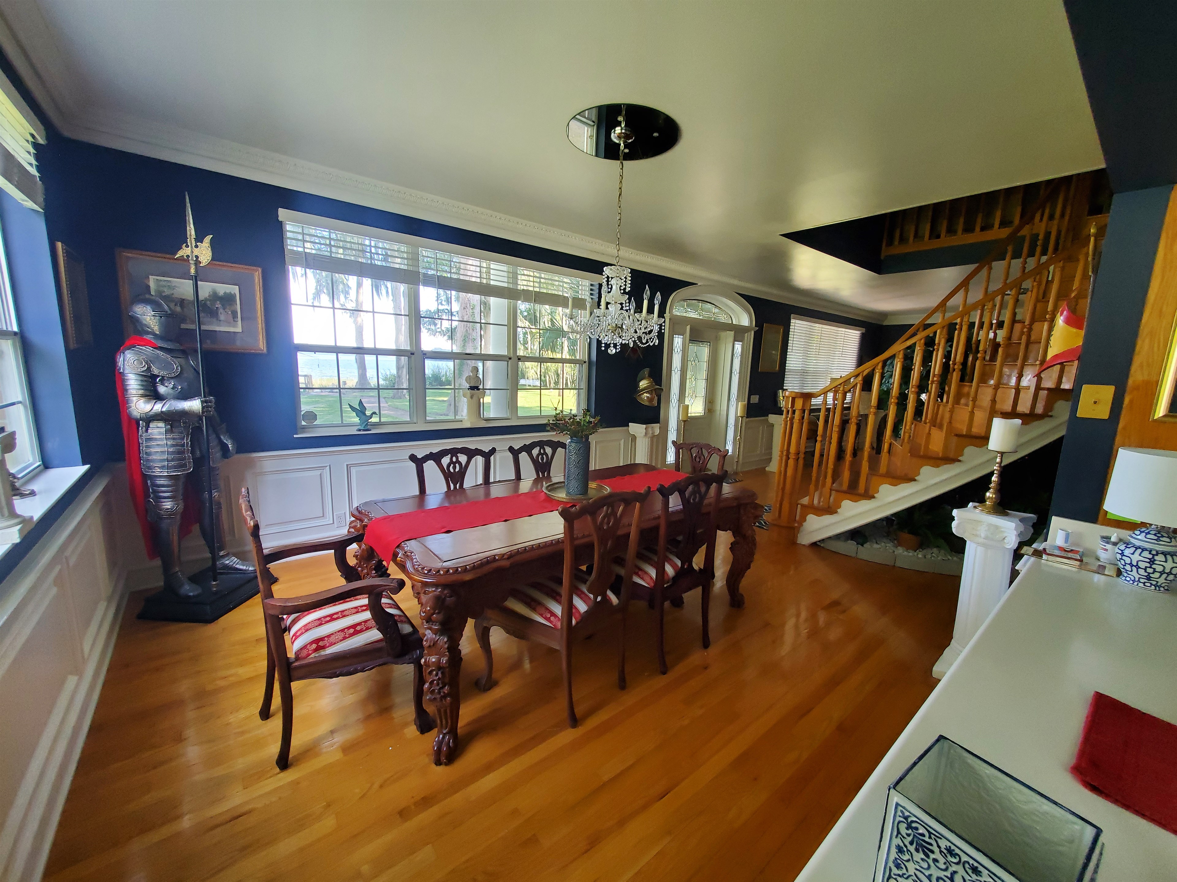 Locations Hub - Strathmore Manor