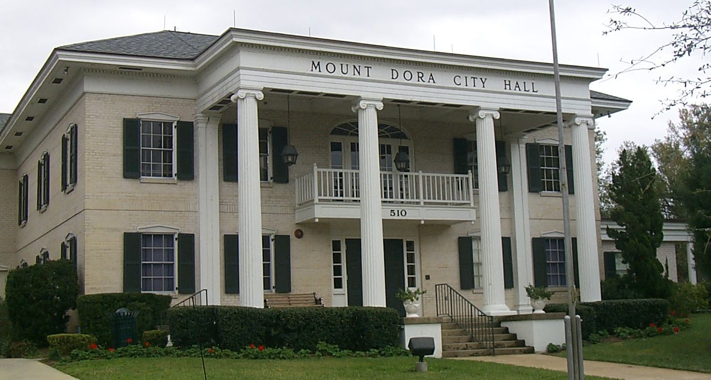Locations Hub - Mount Dora City Hall